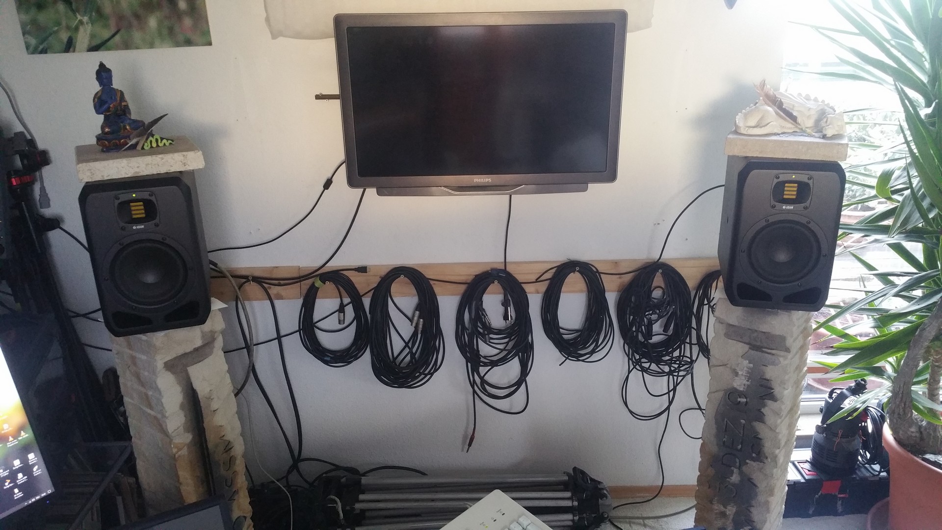 Sebastian (Adam S2V, Martin Logan Clarity, Ripol-Sub) - aktives-hoeren.de